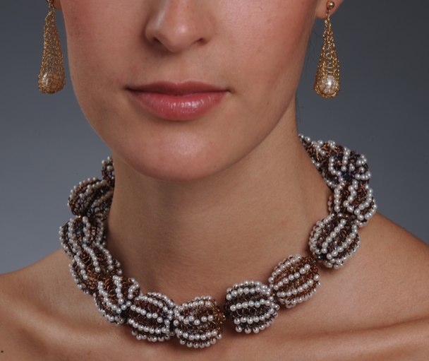 Вязаные изделия из проволоки